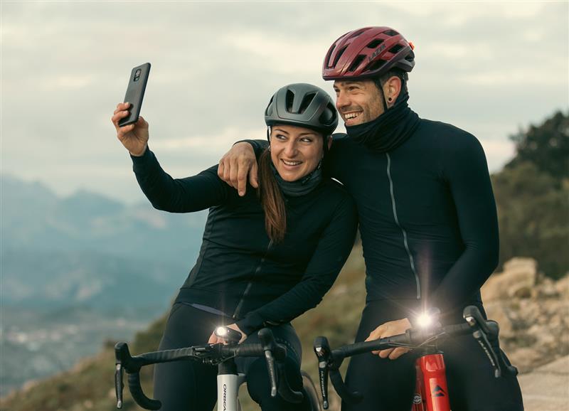 Helmet and Protection – Cycling Tom Bike Shop